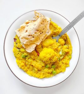 Bengali Khichuri (Bhoger Khichuri) Moong Dal Khichdi