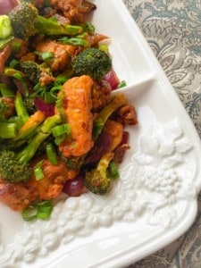 Broccoli Fish in Sweet Spicy Sauce - Extremely Easy Recipe