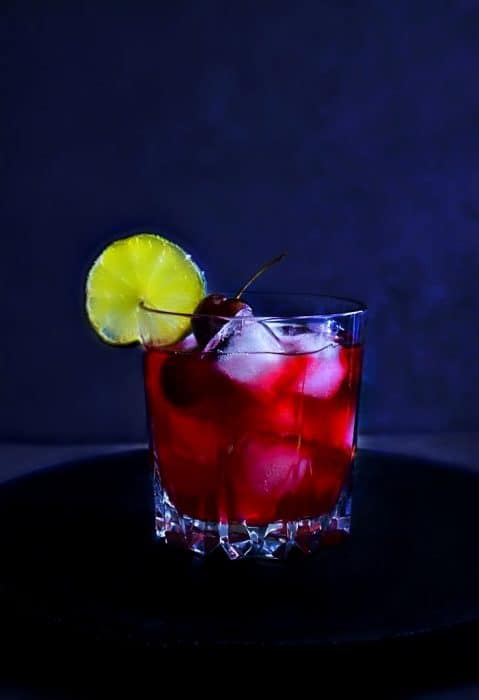 Quick Cherry Vodka Lemonade (Perfect Party Cocktail) #gameday