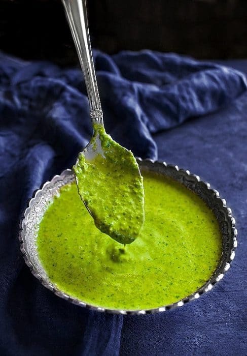 Dhaniya Chutney | Indian Cilantro Coriander Chutney