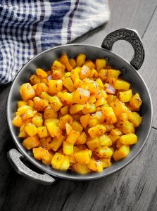 Jeera Aloo Recipe (How to make Jeera Aloo) Indian Cumin Potatoes