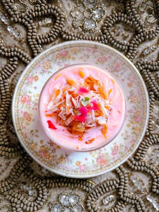 Gulabi Seviyan Kheer (Vermicelli Pudding - Sheer Khurma)