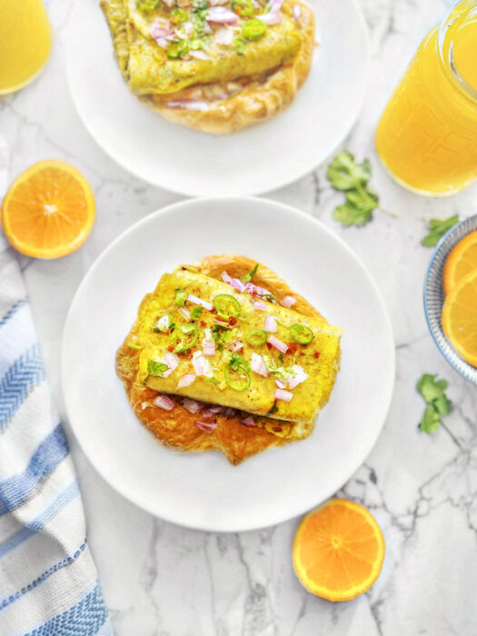 Masala Egg Croissant Sandwich (Indian Breakfast Croissant)