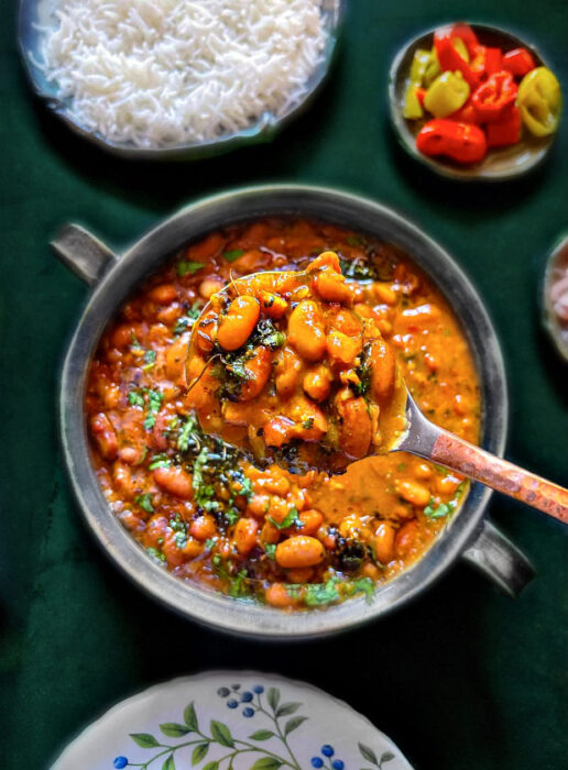 Kashmiri Rajma Curry Recipe (Indian Kidney Beans Kashmiri Style)
